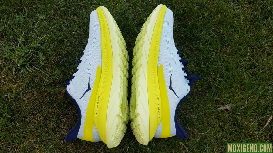 HOKA MACH 4: DAILY TRAINING RUNNING SHOES - TrailrunningSpain.com